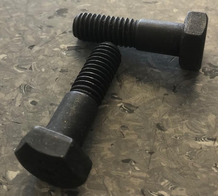 65/67 Front Calliper Bolts Pair - Mustang Centre